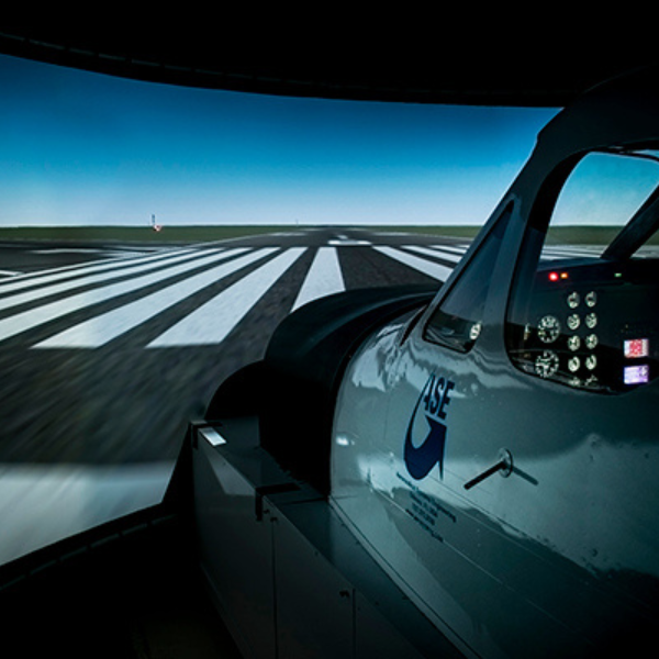 The Advantages of Comprehensive Flight Training With RTC